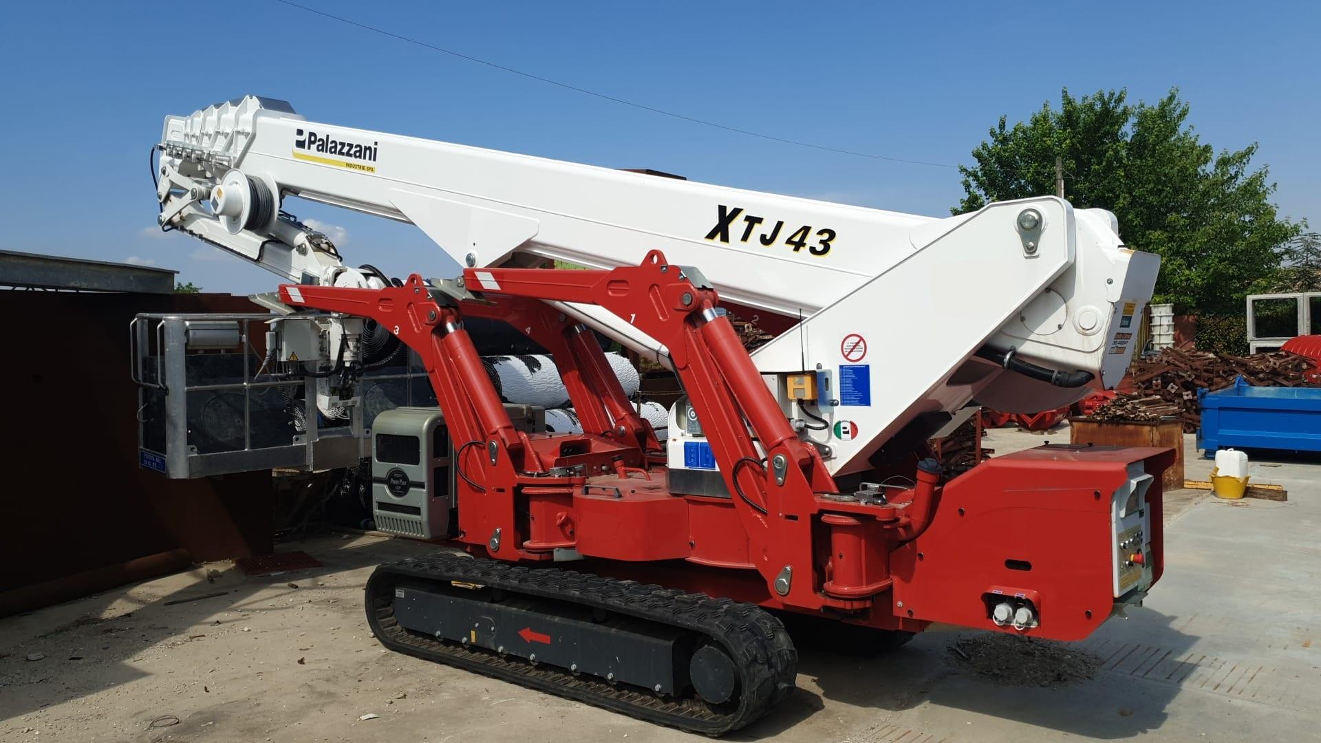 Palazzani XTJ 43C | Truck mounted aerial platform | Piccinini Macchine